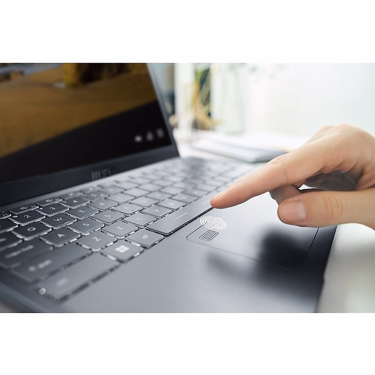 MSI Prestige 14 EVO 14" FHD Ultra Thin and Light Professional Laptop Intel Core i7-1185G7 Intel Iris Xe 32GB DDR4 1TB NVMe SSD Win10Home - Gray (A11MO-217)