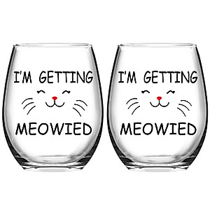 I'm Getting Meowied Funny Wine Glasses, Engagement Gift Wedding Gift or Bridal Shower Gift for Her Fiancee Bride Cat Lovers, Set of 2 Funny Stemless Wine Glasses, 15 Oz