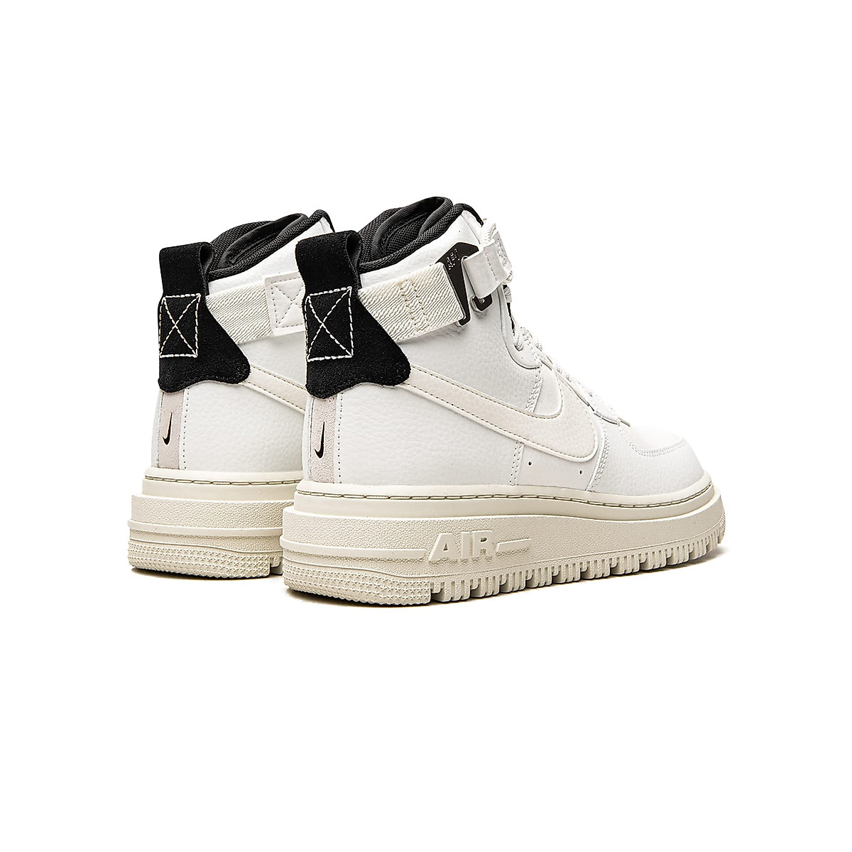 Nike Women's Air Force 1 High Utility 2.0 shoe, Summit White/Sail-black-summit, 6