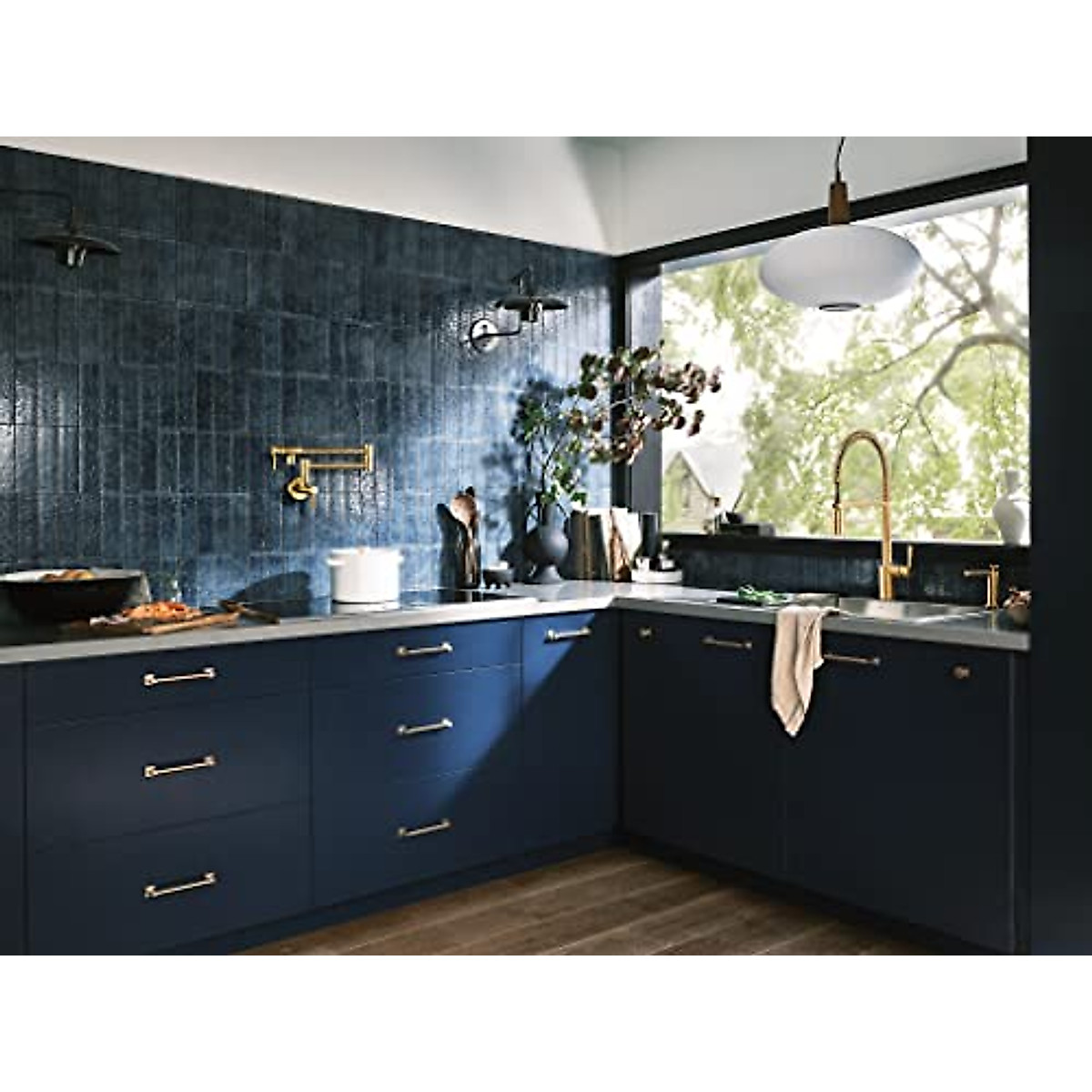 Moen 5923EWBG Align Motionsense Wave Sensor Touchless One Handle Pre-Rinse Spring Kitchen Faucet, Brushed Gold