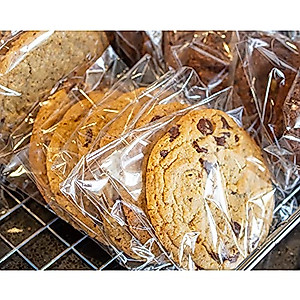 Self Sealing Cellophane Bags,5x7 Inch Cookie Bags,Clear Resealable Cellophane Bags Self Adhesive for Packaging Gifts, Products,100 Pcs