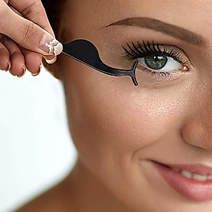 48 Pieces False Eyelash Applicator Tool Plastic Eyelashes Extension Tweezers Fish Tail Clip Tweezers Eyelashes Clip for Lashes Application and Removal (Mix Colors)