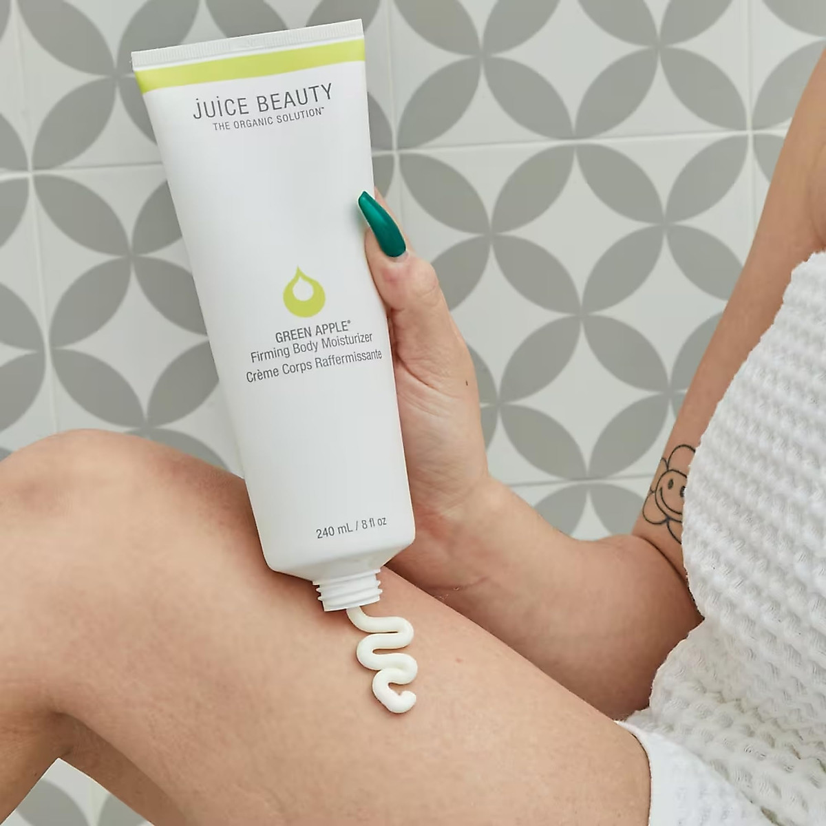 Juice Beauty Green Apple Peptide Firming Body Moisturizer - 240 mL - Smooths and Firms Skin + Reduces Fine Lines and Wrinkles - Vegan, Cruelty Free