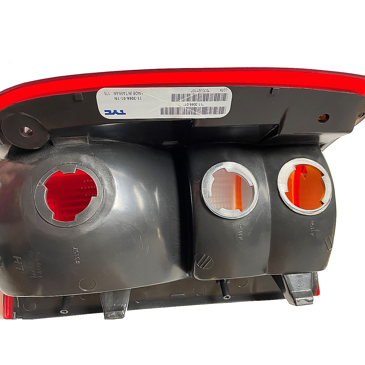 Dependable Direct Driver Side (LH) Tail Light Lamp for 1993-1997 Ford Ranger FO2800110 F37Z13405A