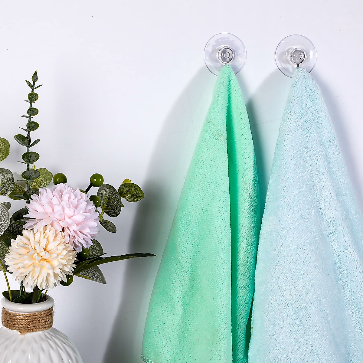 Mudder Suction Cup Hooks Wall Hooks 1.77 Inch Clear Suction Cups with Metal Hooks for Window Glass Kitchen Wall Towel Hooks Hangers Supplies for Christmas Light Decorations(80 Pieces,30 mm)