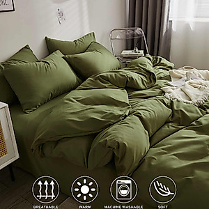 Nanko Cal King Size Comforter Set Sage Green All Season Soft Reversible Down Alternative Quilted Duvet Insert Microfiber Filling Luxury Quality Bedding Sets in a Bag Women Men 104x98 California King