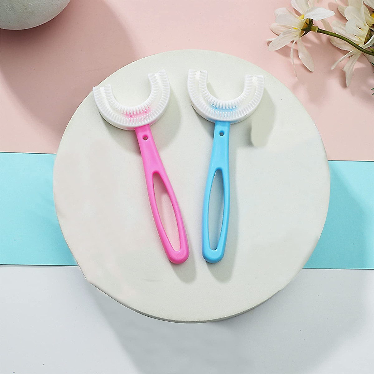QPEY 2 Pcs Kids U- Shaped Toothbrush, Soft Silicone Brush Rounded Kids U Shape Toothbrush for Cleaning Teeth