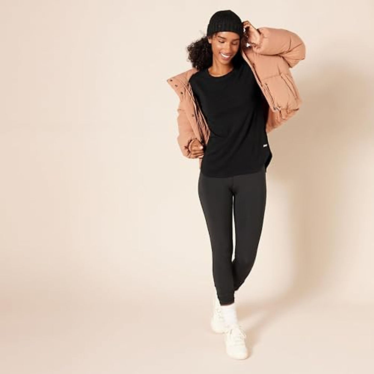 Amazon Essentials Women's Studio Relaxed-Fit Lightweight Crewneck T-Shirt (Available in Plus Size), Black, X-Large