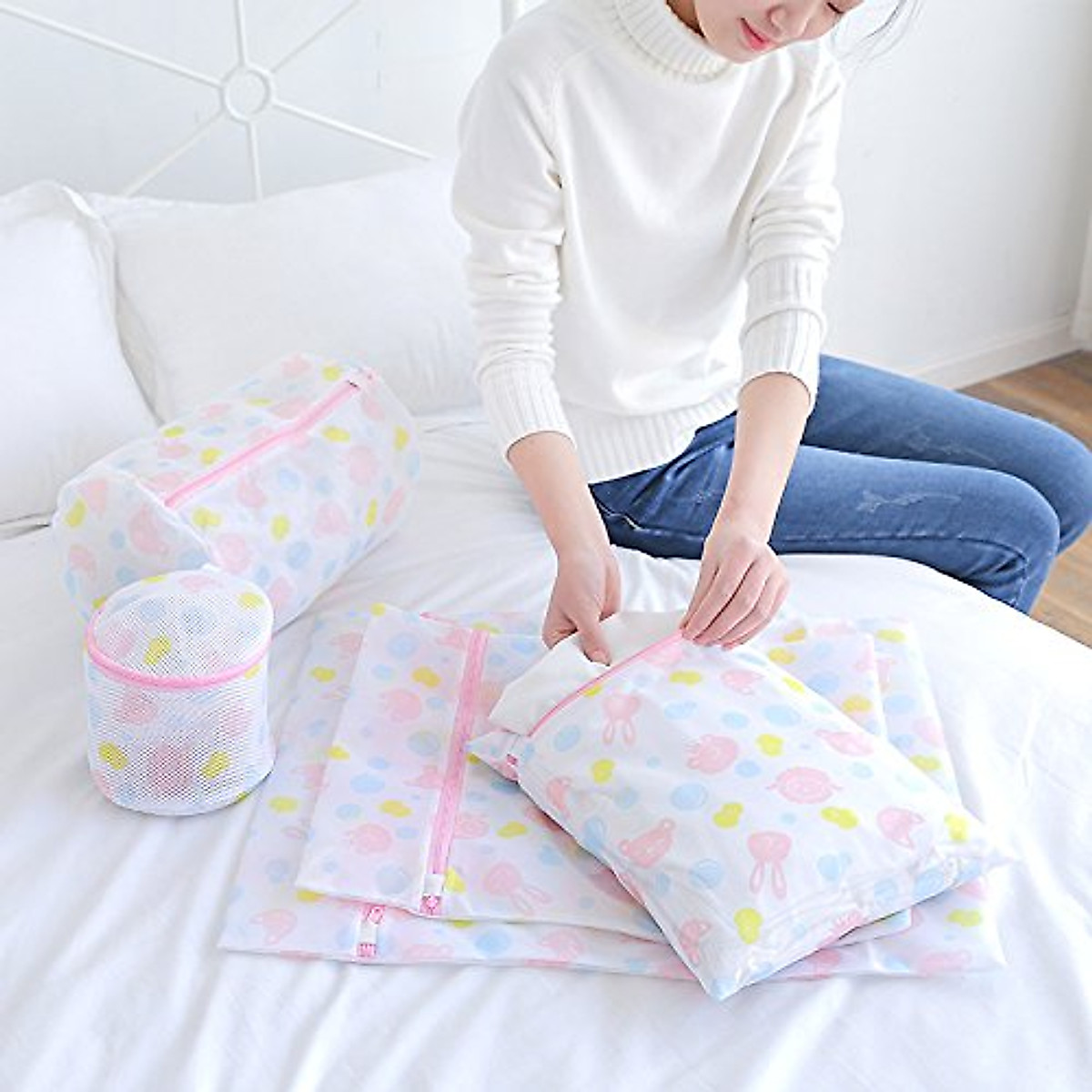 5PCS Laundry Mesh Bags Delicates Wash Bags for Washing Machine,Multi Size for Lingerie, Blouse, Pants, Bra, Underwear, Socks, Coat,Travel Laundry Bag