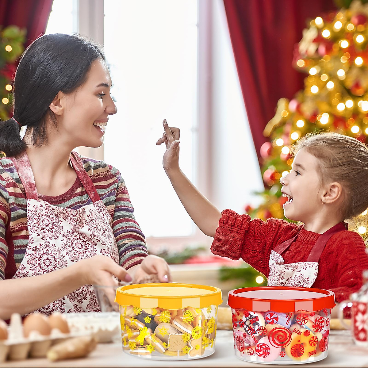 Yaomiao 6 Pcs Christmas Cookie Storage Buckets with Lids Decorative Christmas Themed Plastic Bucket Stackable Snack Container Cookie Jars Winter Candy Containers for Holiday Baked Goods Gift Giving