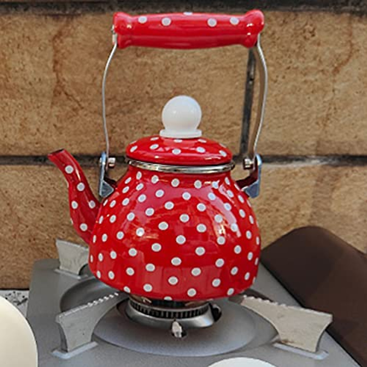 CALLARON Enamel Tea Kettle Enamel Tea Kettle Metal Tea Pot Hot Water Boiling Jug with Wood Filter Coffee Maker Water Warmer Gas Stovetop Teapot for Home Kitchen Winter 1.5L Red