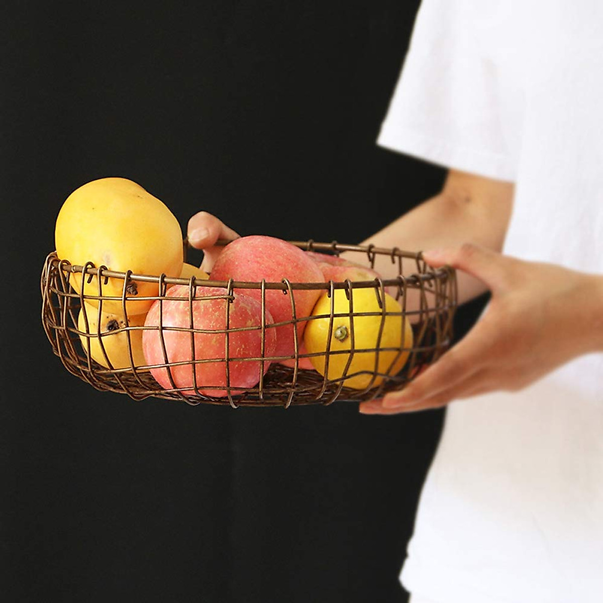 Vintage Handmade Woven Wrought Iron Mesh Fruit Basket Bowl Creative Bronze Snack Plate Tray Holder Stand Round Serving Storage Container (Small(1pc))