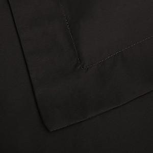 Amazon Basics Light-Weight Microfiber Duvet Cover Set with Snap Buttons - Full/Queen, Black