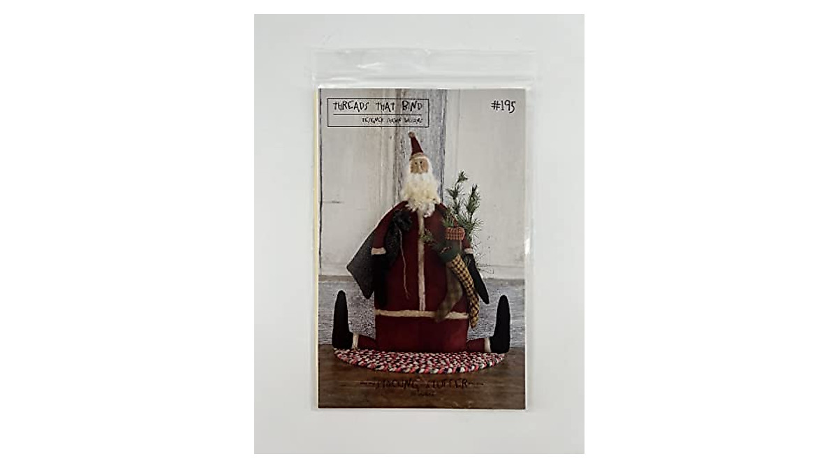 Santa Wool Applique Doll Pattern for Festive DIY Crafts
