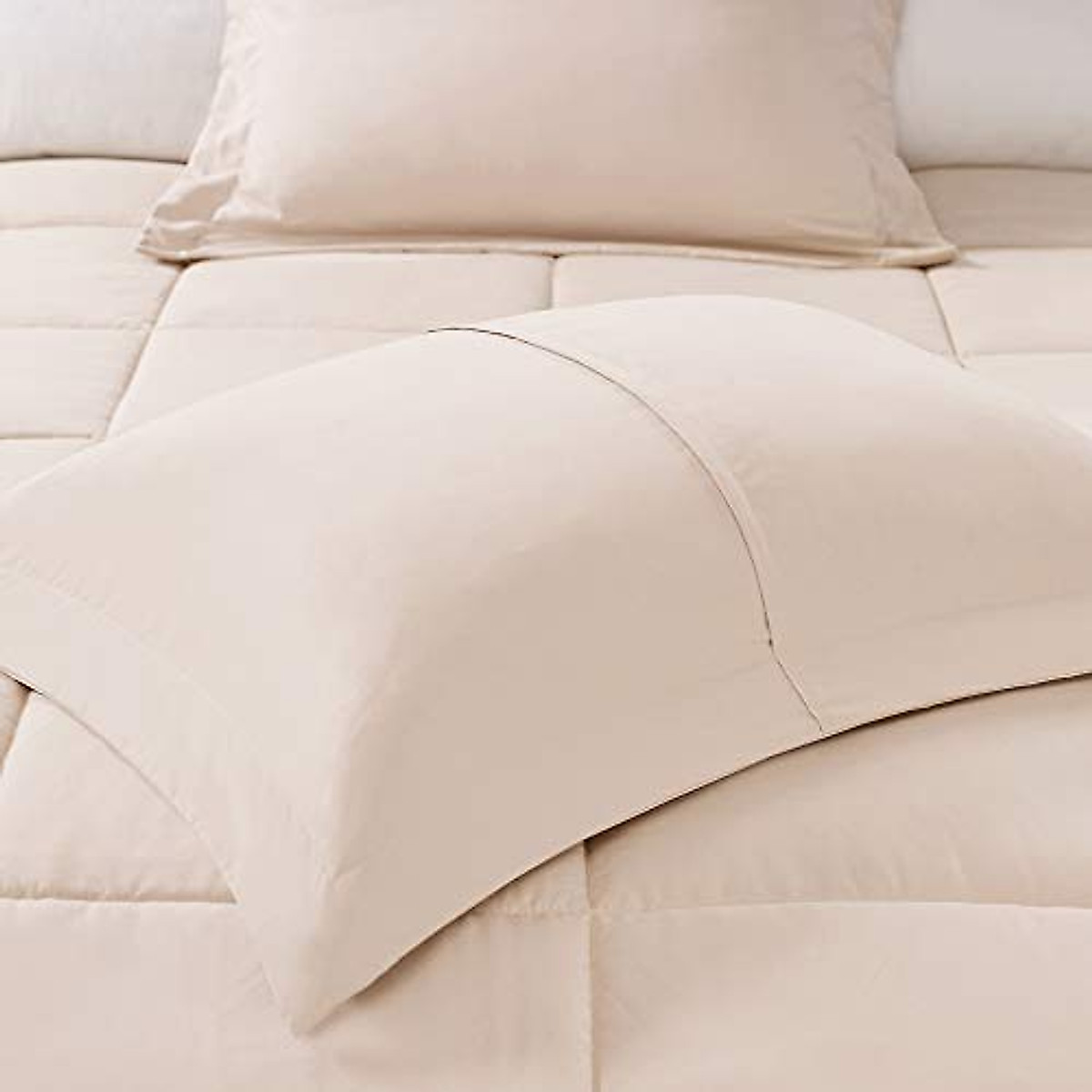 Madison Park Sarasota All Season Microcell Down Alternative Box Quilted Comforter Mini Set, Full/Queen, Blush, Model:MP10-4308