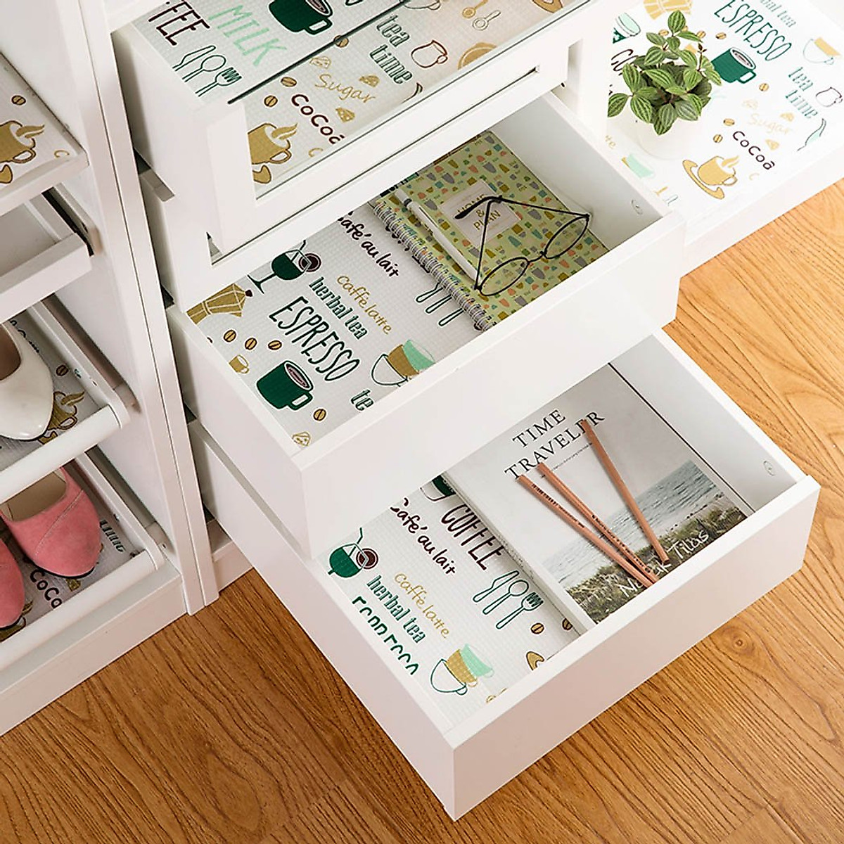 Cute Decorative Non Adhesive Foam Shelf Liner Paper for Kitchen Cabinets Drawer Dresser Pantry Closet (Green, 17.7 by 78.8 Inches)