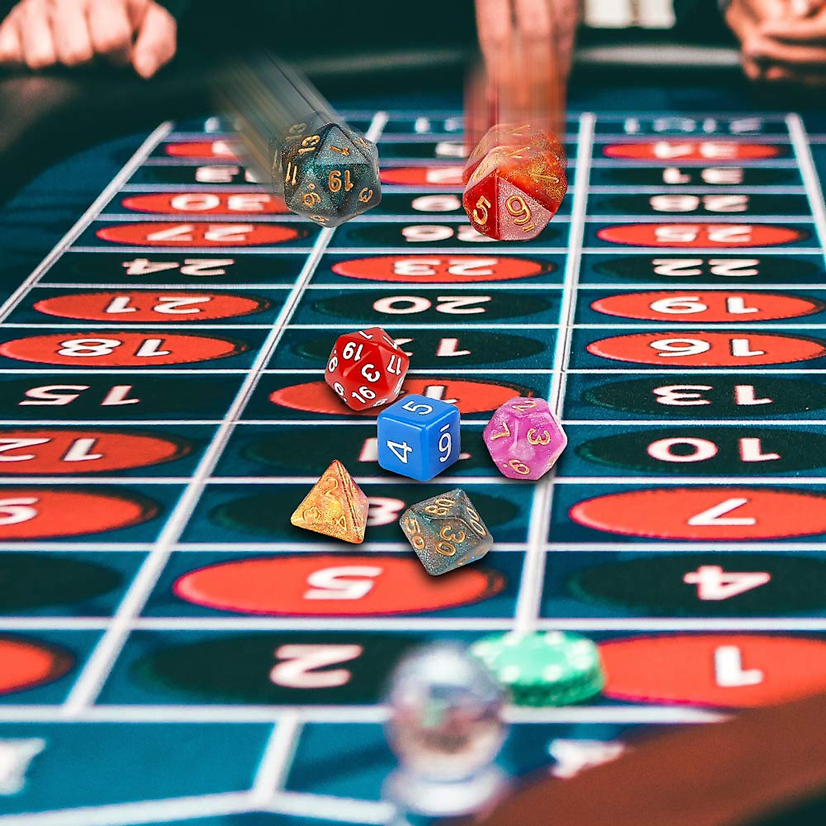 DND Dice Set 140 Pieces Polyhedron Dice 20 Colors Great for Dungeons and Dragons DND RPG MTG Table Games D4 D6 D8 D10 D% D12 D20 with a Big Santa Claus Bag