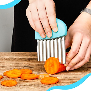 2 Pcs Wave Waffle Cutter and Crinkle Cutter Set Waffle Fry Cutter Potato Cutter Stainless Steel Potato French Fry Cutter Slicer Crinkle Choppers Potato Lattice Maker for Kitchen Tools (Blue)