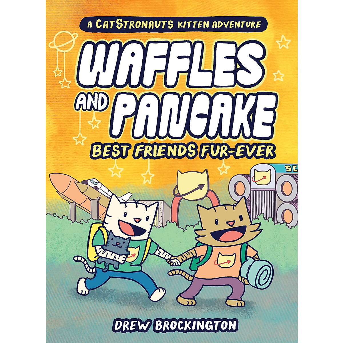 Waffles and Pancake: Best Friends Fur-Ever (A Graphic Novel) (Waffles and Pancake, 4)