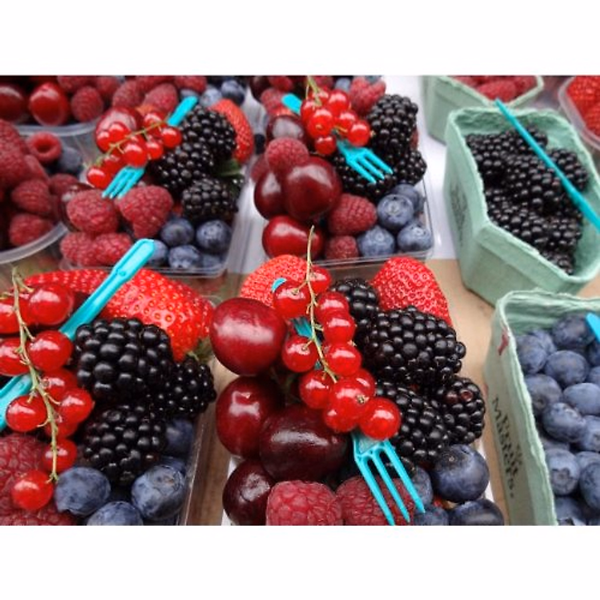 DSC-QX 10 B DSCQX10B.CE7 - Sony Cyber-Shot - International Version (No Warranty)