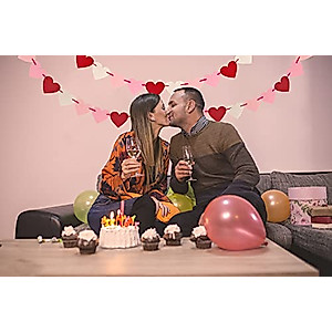 Valentines Day Decor, Love Burlap Banner Valentines Decorations 28 Pcs Felt Heart Garland Banner Hanging Heart Garland Rustic Valentine Décor for Home Mantle Fireplace Wall