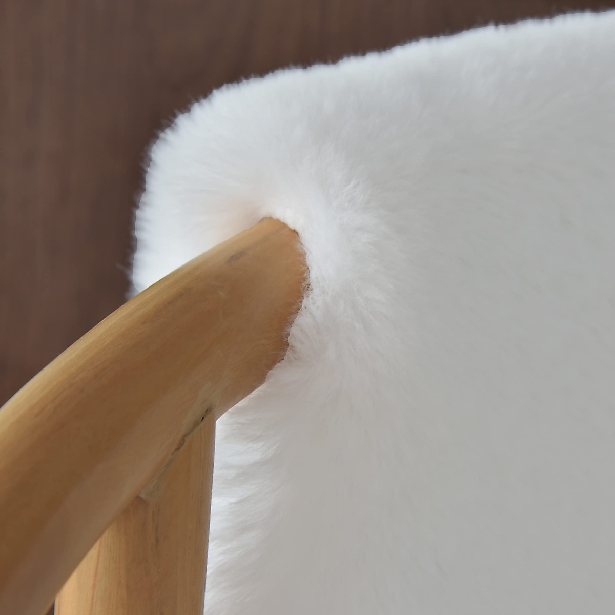 ORINOVA White Fluffy Living Room Rugs 6x9 Area Rug Washable Shag Rugs for Bedroom Faux Rabbit Fur Nursery Rug Rectangle Rug