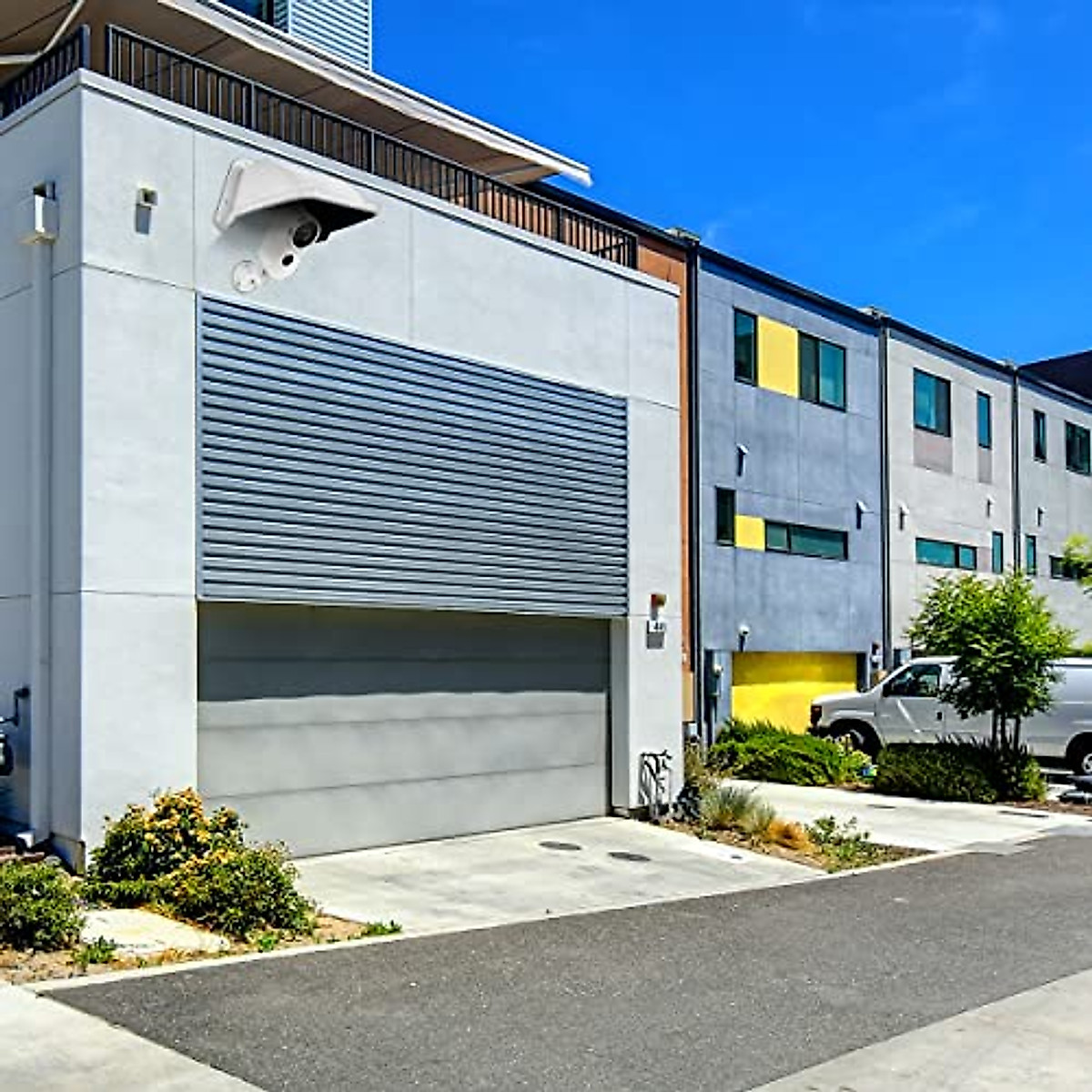 OOSSXX Universal Security Camera Sun Rain Cover Shield, Universal Security Camera Sun Rain Cover Shield, Protective Roof for Dome/Bullet Outdoor Camera