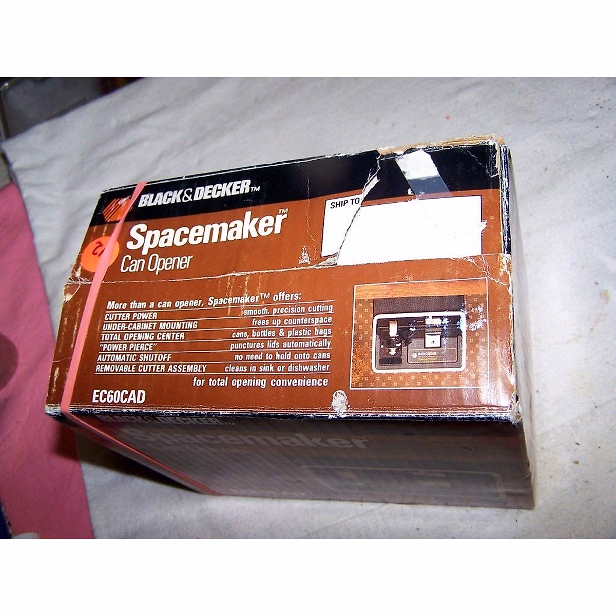 Black & Decker Spacemaker Can Opener EC60CAD