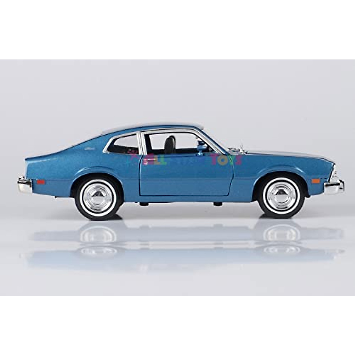 1974 for Ford Maverick 1:24 Scale Diecast Replica Model by Motormax Forgotten Classics Series 79042 (Blue)