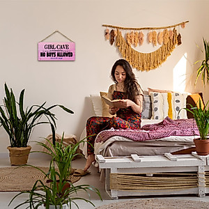 Pink Bedroom Décor Wood Plaque Sign Wall Hanging, Girl Cave No Boys Allowed Except Dad, Decor Door Wooden Hanging Sign (1pc), Art Gift for Farmhouse Bathroom Bedroom Playroom -01