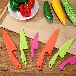 30 Pieces Kid Plastic Kitchen Knife Set Toddler Knife Kids Safe Knives Children Cooking Nylon Chef Knives for Fruit, Bread, Cake, Salad, Lettuce Knife (Color 3)