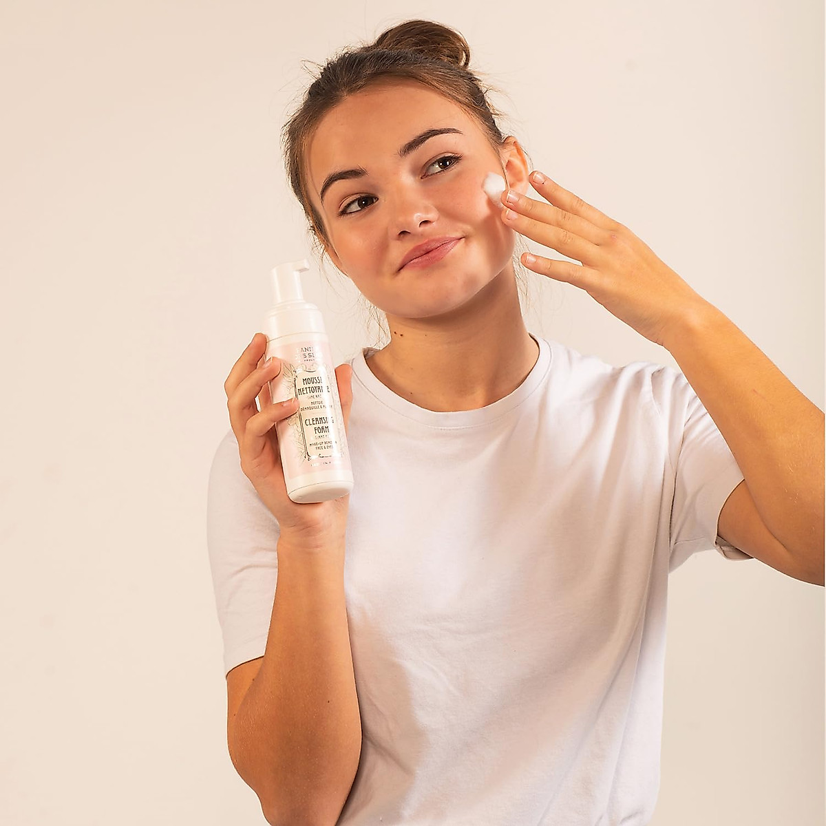 Panier des Sens Face wash, cleansing foam & Makeup remover, Radiant Peony facial skin care products - Made in France & 98% natural - 5 Floz / 150ml