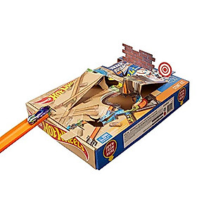 Hot Wheels DLF28 Track Builder System Stunt Kit Playset [Amazon Exclusive]