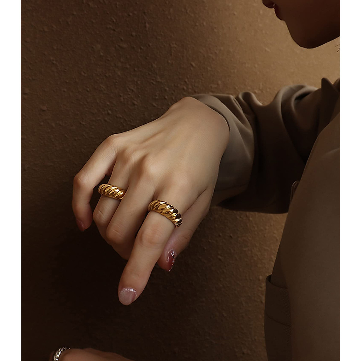 KOHOTA 6PCS Thick Dome Chunky Rings for Women 18K Gold Plated Braided Twisted Signet Ring Big Croissant Ring Minimalist Statement Ring Size 5-10