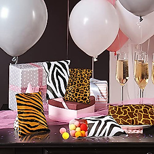 100 Pieces Jungle Animal Kraft Paper Bags Leopard Zebra Giraffe Print Paper bags Small flat plain Paper Treat Bags for Candy, Cookies, Merchandise, pens, Party Favors, 4 x 6 Inches