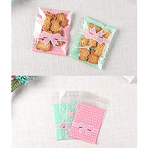 NUOMI 200Pcs Self Adhesive Cellophane Bags, Resealable Cookie Treat Bags for Gift Giving, 3.9"x3.1" Poly Bags Good for Bakery Candle Soap Candy, Pink&Green Polka Dots with Bow Decoration