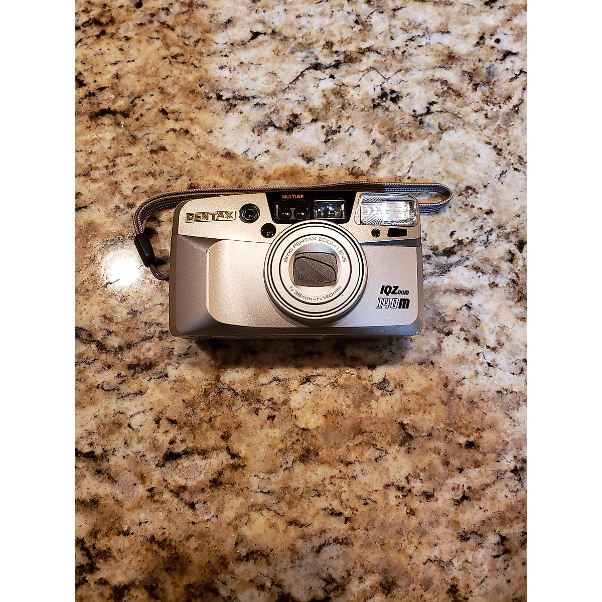 Pentax IQ Zoom 140M QD Date 35mm Camera