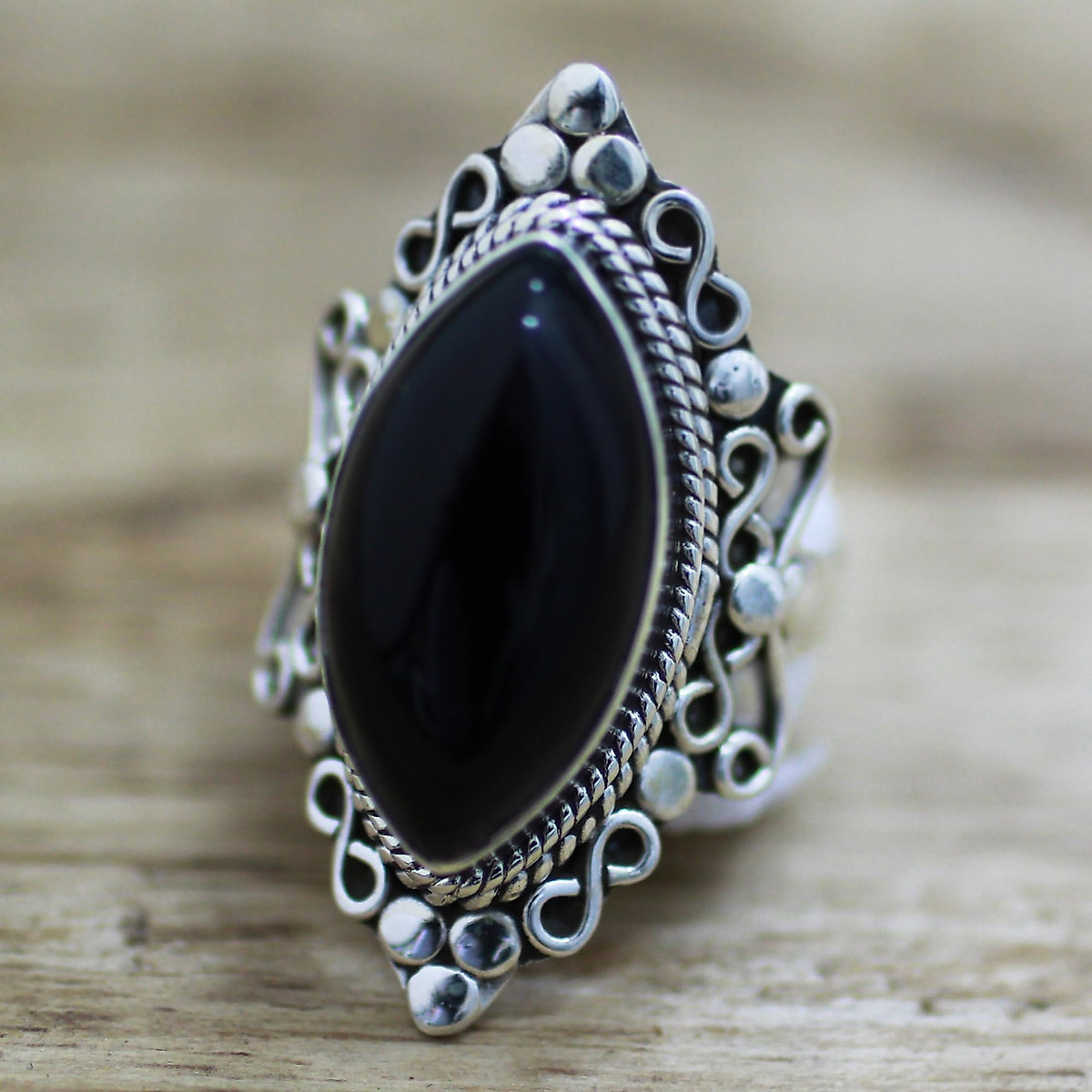 NOVICA Artisan Handmade Onyx Cocktail Ring Sterling Silver from India Black Birthstone [ring Front 1.3 in L x 0.8 in W x 0.4 in H Band Width 3 mm W] ' Lover' S Midnight Gaze'