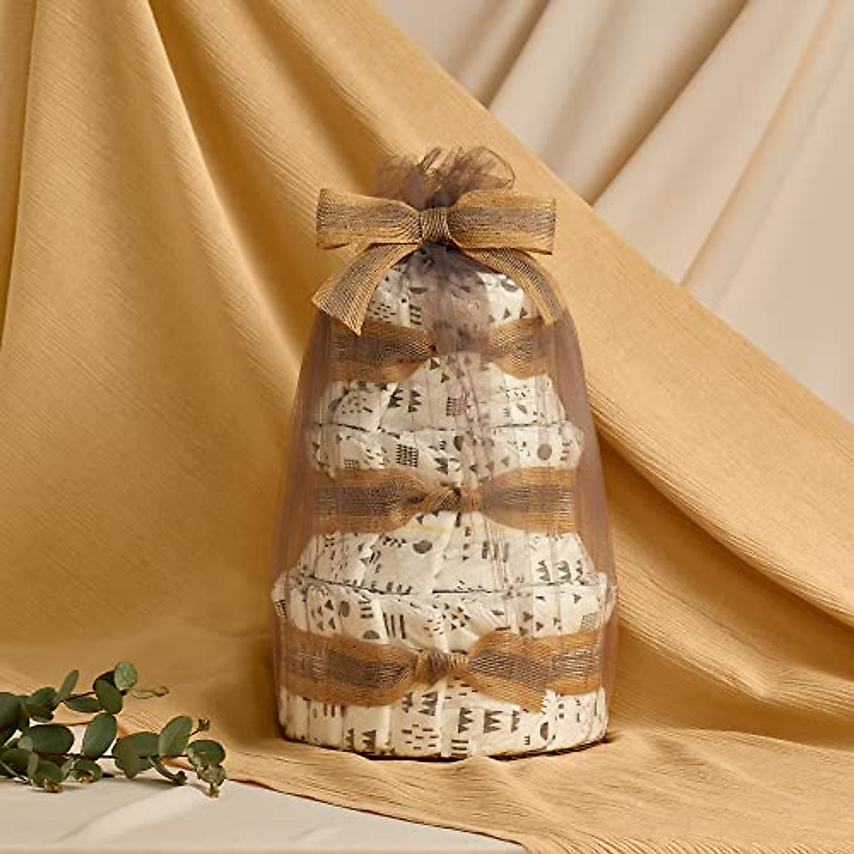 The Honest Company Diaper Cake | Clean Conscious Diapers, Baby Personal Care, Plant-Based Wipes | Pattern Play | Regular, Size 1 (8-14 lbs), 35 Count