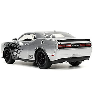 Jada Toys Big Time Muscle 1:24 2015 Dodge Challenger SRT Hellcat Die-cast Car Silver/Black Flames, Toys for Kids and Adults