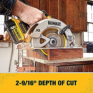 DEWALT 20V MAX* 7-1/4-Inch Cordless Circular Saw with Brake Kit (DCS570P1)