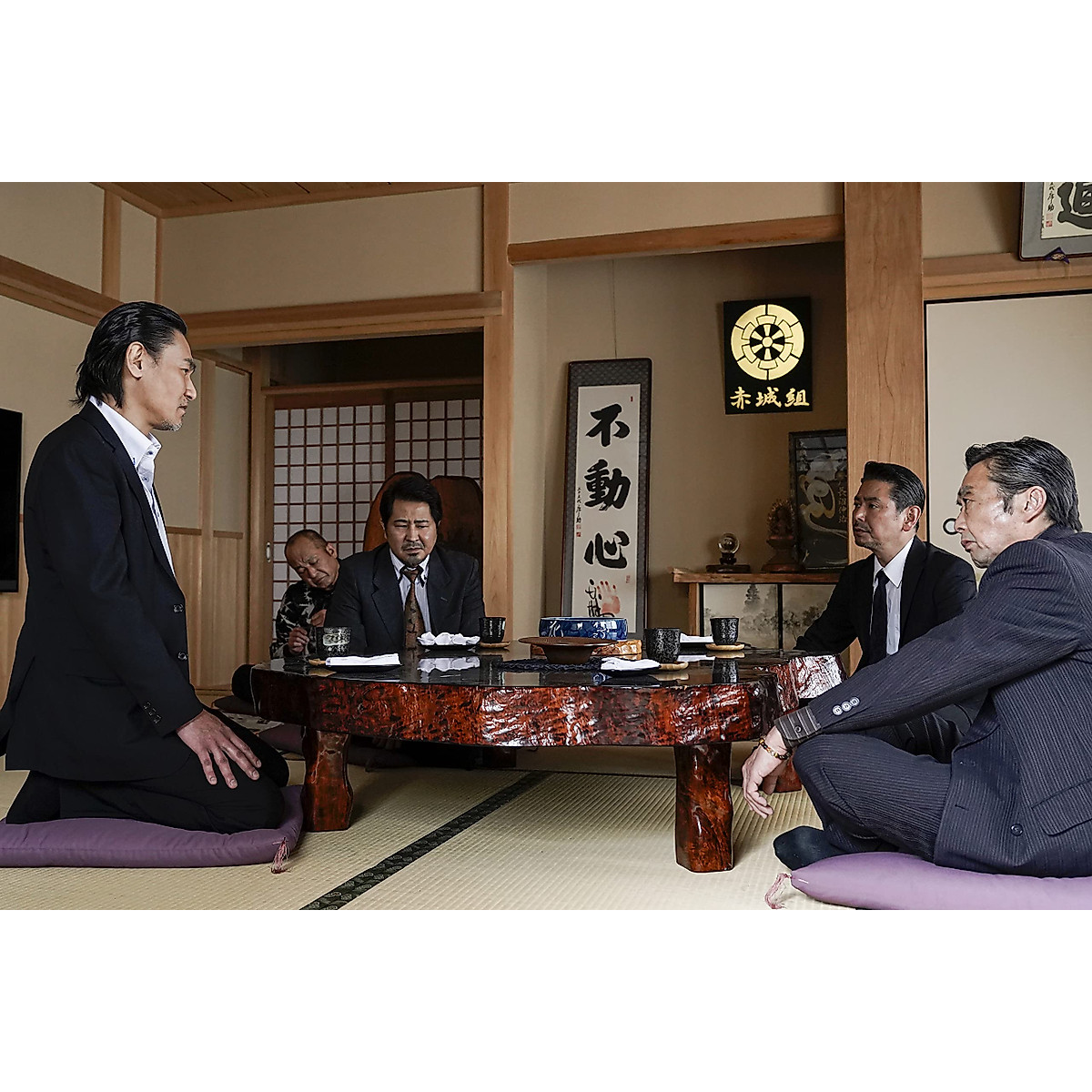 CANERO The Legend of Zelda: Links Awaking Officially Licensed Case with Game Card Storage - Nintendo Switch1928