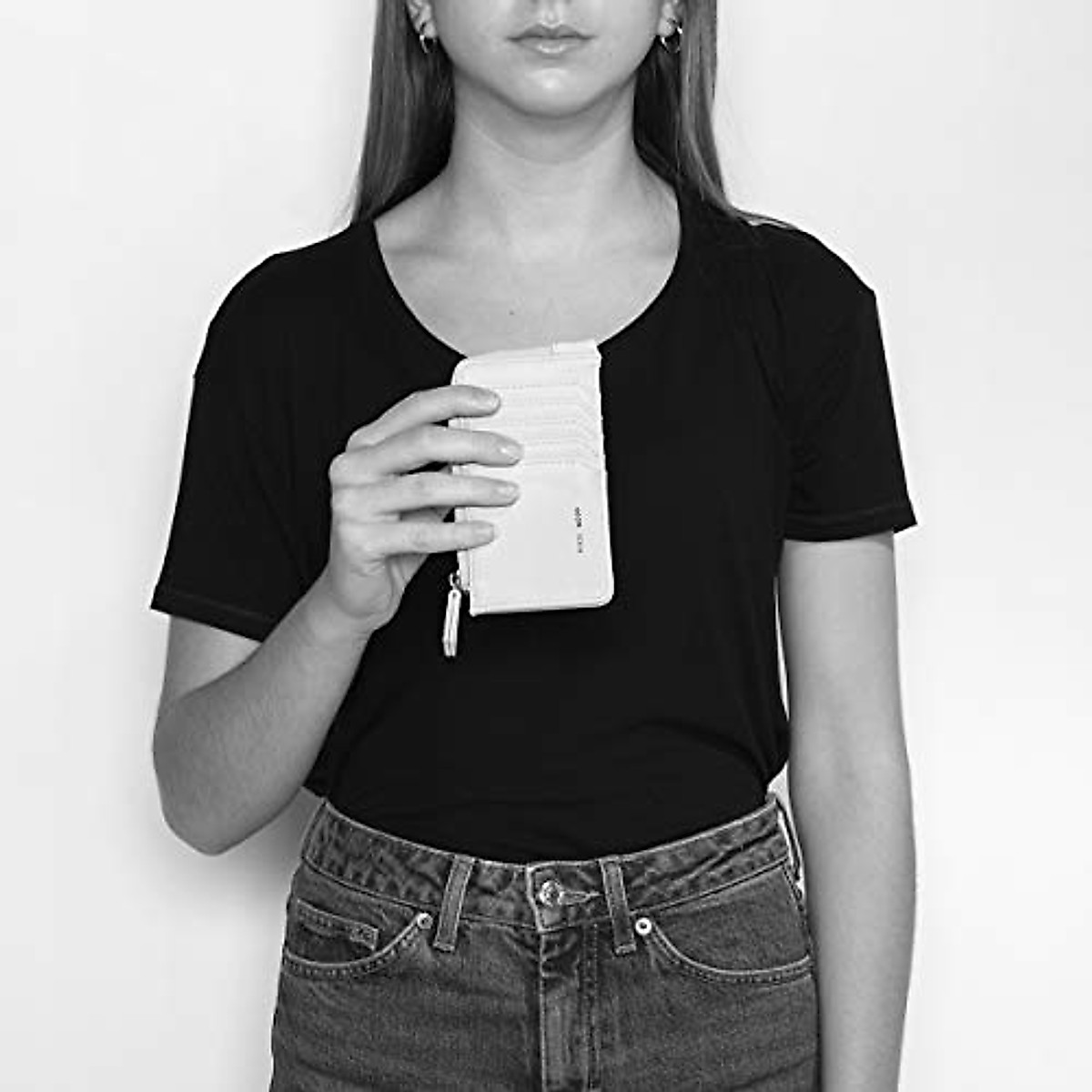 Pixie Mood Quinn 5 x 3 Vegan Leather Zippered ID Card Wallet, Black