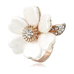 Heart Shaped Shell Pearl Flower Ring for Women Girls Vintage Gold Plated Elegant Big Statement Crystal Leaf Finger Pinky Rings Size 5 Comfort Fit Dainty Floral Jewelry Gifts for Mom Sister