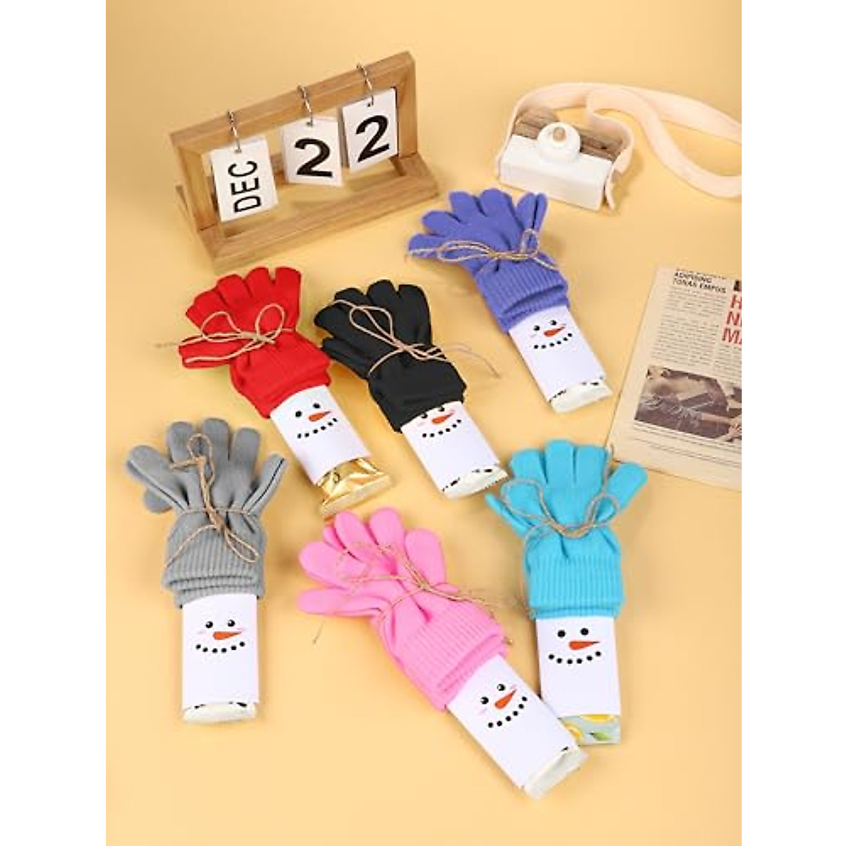 Cooraby 12 Pairs Kids Warm Magic Gloves Teens Winter Stretchy Knit Gloves Boys Girls Knit Gloves (Black, Yellow, Light Pink, Red, Mixed Colors, 4-6 Years)