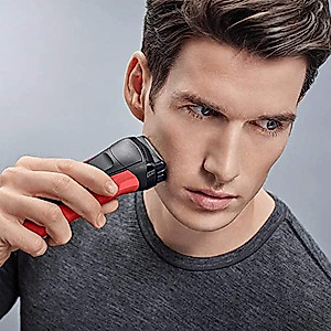 Braun Shaver Series 3 300TS | Electric Razor for Men | Toiletry Bag Gift Set | Electric Foil Shaver, Rechargeable - Red