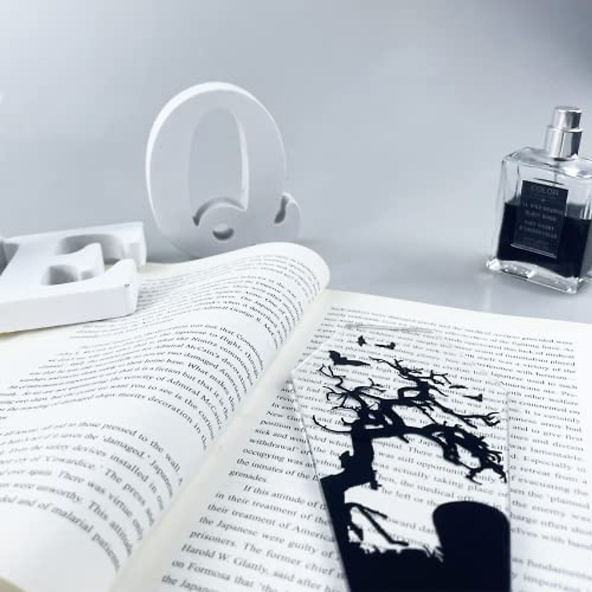 Dounai Horror Bookmarks, Bats Dead Tree Coffin Bookmark Goth Gothic Halloween Horror Creepy Oddities (2PCS) (C)