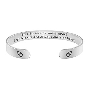 JoycuFF Friendship Bracelets for Women Gifts for Friends BFF Birthday Christmas Graduation Jewelry with Encouragement Saying Best Friends Sisters