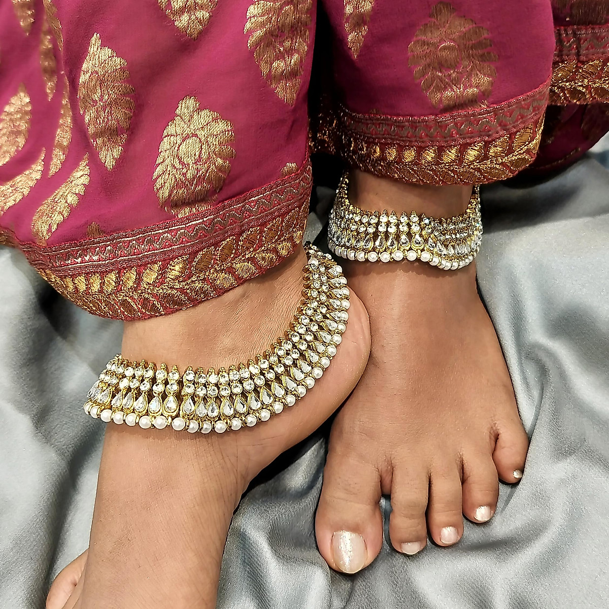 Efulgenz Indian Bridal Gold Tone Anklets for Women Indian Bollywood Anklet Crystal Rhinestone Faux Kundan Pearl Wedding Bridal Anklet Set Bracelet Payal Foot Jewelry