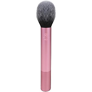 Real Techniques Ultra Plush Blush Makeup Brush, For Loose, Cream, or Pressed Blush, Rosy Glow Cheeks, Fluffy Powder Brush, Aluminum Ferrules, Synthetic Bristles, Vegan & Cruelty Free, 1 Count